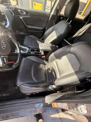 Grey Kia Ceed 2020 in Kaunas, with an engine capacity of 1.60 L and mileage of 183 thousand km for 13500 €, photo 18 on AUTOMOTO.COM.LV