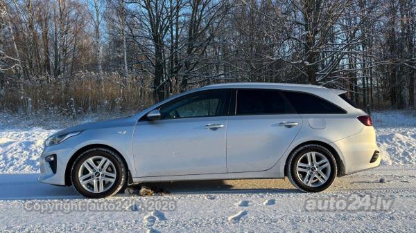 Grey Kia Ceed 2021 in Tallinn, with an engine capacity of 1.50 L and mileage of 84 thousand km for 15450 €, photo 1 on AUTOMOTO.COM.LV