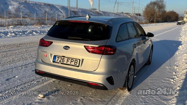 Grey Kia Ceed 2021 in Tallinn, with an engine capacity of 1.50 L and mileage of 84 thousand km for 15450 €, photo 3 on AUTOMOTO.COM.LV
