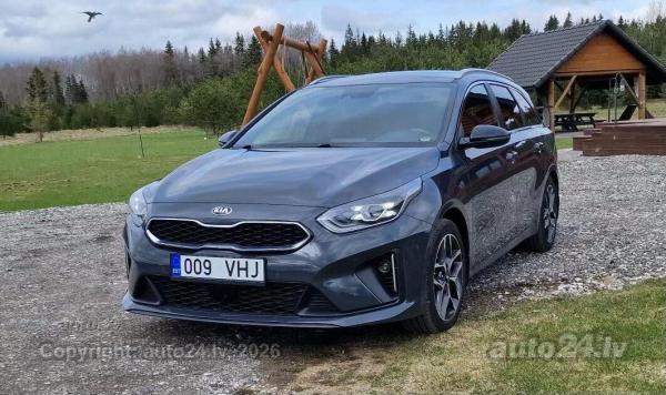 Grey Kia Ceed 2021 in Tallinn, with an engine capacity of 1.50 L and mileage of 115 thousand km for 17200 €, photo 1 on AUTOMOTO.COM.LV