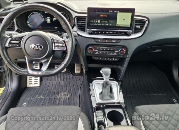 Grey Kia Ceed 2021 in Tallinn, with an engine capacity of 1.50 L and mileage of 115 thousand km for 17200 €, photo 9 on AUTOMOTO.COM.LV