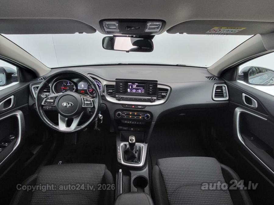 Pelēks Kia Ceed 2021 Tallina, ar dzinēja tilpumu 1.60 L un nobraukumu 122 tūkst. km par 12495 €, foto 8 vietnē AUTOMOTO.COM.LV