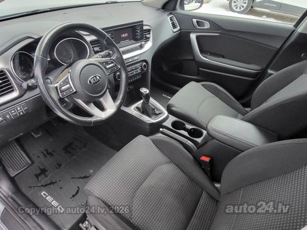 Серый Киа Сид 2021 в Таллин, объемом двигателя 1.60 л и пробегом 122 тыс. км за 12495 €, фото 11 на AUTOMOTO.COM.LV