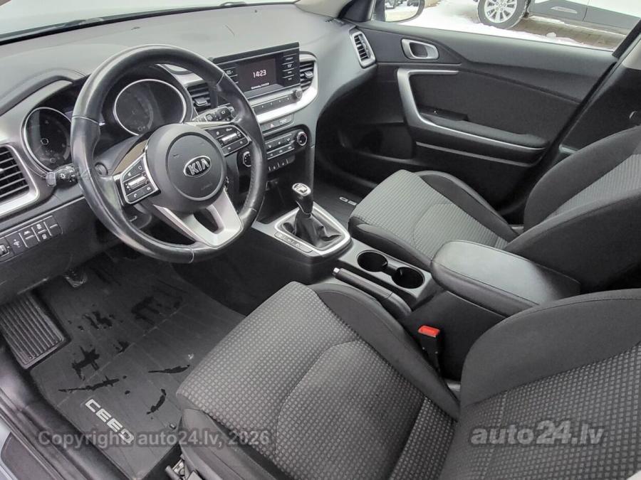 Pelēks Kia Ceed 2021 Tallina, ar dzinēja tilpumu 1.60 L un nobraukumu 122 tūkst. km par 12495 €, foto 11 vietnē AUTOMOTO.COM.LV