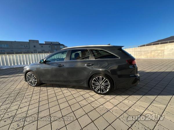 Grey Kia Ceed 2021 in Tallinn, with an engine capacity of 1.40 L and mileage of 64 thousand km for 18499 €, photo 7 on AUTOMOTO.COM.LV
