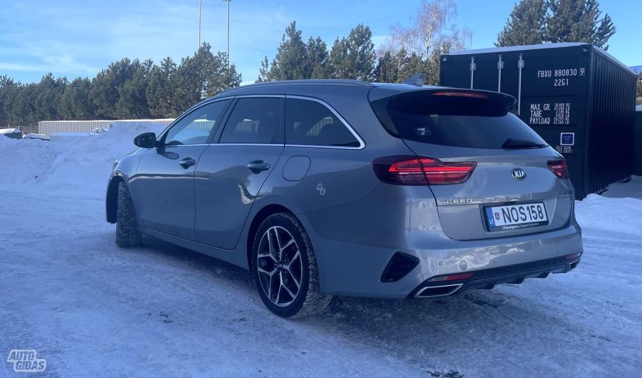 Grey Kia Ceed 2021 in Klaipeda, with an engine capacity of 1.60 L and mileage of 219 thousand km for 11500 €, photo 7 on AUTOMOTO.COM.LV