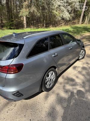 Pelēks Kia Ceed 2021 Viļņa, ar dzinēja tilpumu 1.50 L un nobraukumu 62 tūkst. km par 15100 €, foto 3 vietnē AUTOMOTO.COM.LV