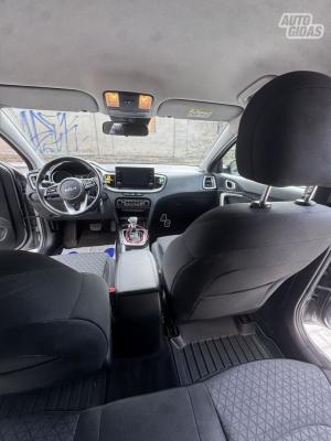 Pelēks Kia Ceed 2021 Viļņa, ar dzinēja tilpumu 1.50 L un nobraukumu 62 tūkst. km par 15100 €, foto 10 vietnē AUTOMOTO.COM.LV