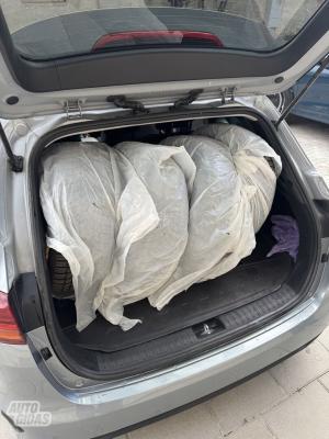 Pelēks Kia Ceed 2021 Viļņa, ar dzinēja tilpumu 1.50 L un nobraukumu 62 tūkst. km par 15100 €, foto 17 vietnē AUTOMOTO.COM.LV