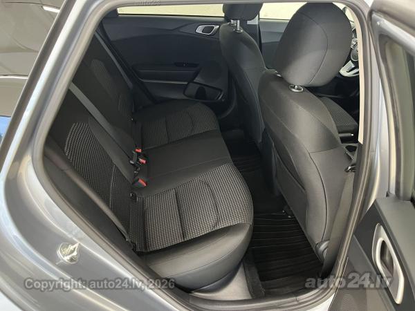 Grey Kia Ceed 2021 in Rakvere, with an engine capacity of 1.48 L and mileage of 91 thousand km for 15490 €, photo 6 on AUTOMOTO.COM.LV