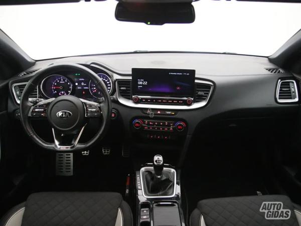 Grey Kia Ceed 2021 in Vilnius, with an engine capacity of 1.00 L and mileage of 191 thousand km for 10399 €, photo 2 on AUTOMOTO.COM.LV
