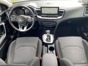 Grey Kia Ceed 2021 in Vilnius, with an engine capacity of 1.60 L and mileage of 140 thousand km for 10650 €, photo 7 on AUTOMOTO.COM.LV