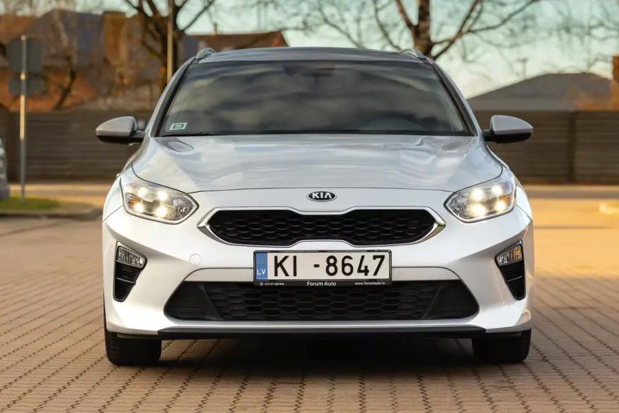 Pelēks Kia Ceed 2021 Jelgava, ar dzinēja tilpumu 1.60 L un nobraukumu 70 tūkst. km par 15300 €, foto 4 vietnē AUTOMOTO.COM.LV