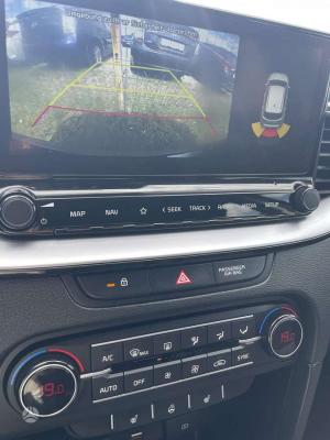 Pelēks Kia Ceed 2021 Viļņa, ar dzinēja tilpumu 1.60 L un nobraukumu 140 tūkst. km par 9950 €, foto 13 vietnē AUTOMOTO.COM.LV
