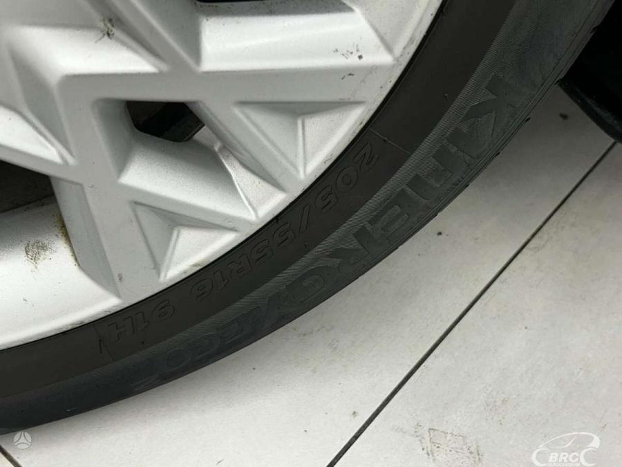 Pelēks Kia Ceed 2021 Viļņa, ar dzinēja tilpumu 1.48 L un nobraukumu 62 tūkst. km par 14800 €, foto 30 vietnē AUTOMOTO.COM.LV