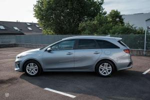Grey Kia Ceed 2021 in Vilnius, with an engine capacity of 1.48 L and mileage of 46 thousand km for 14999 €, photo 4 on AUTOMOTO.COM.LV