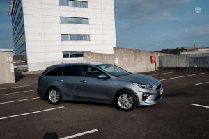 Grey Kia Ceed 2021 in Vilnius, with an engine capacity of 1.48 L and mileage of 46 thousand km for 14999 €, photo 7 on AUTOMOTO.COM.LV