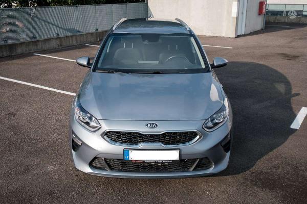 Grey Kia Ceed 2021 in Vilnius, with an engine capacity of 1.48 L and mileage of 46 thousand km for 14999 €, photo 10 on AUTOMOTO.COM.LV