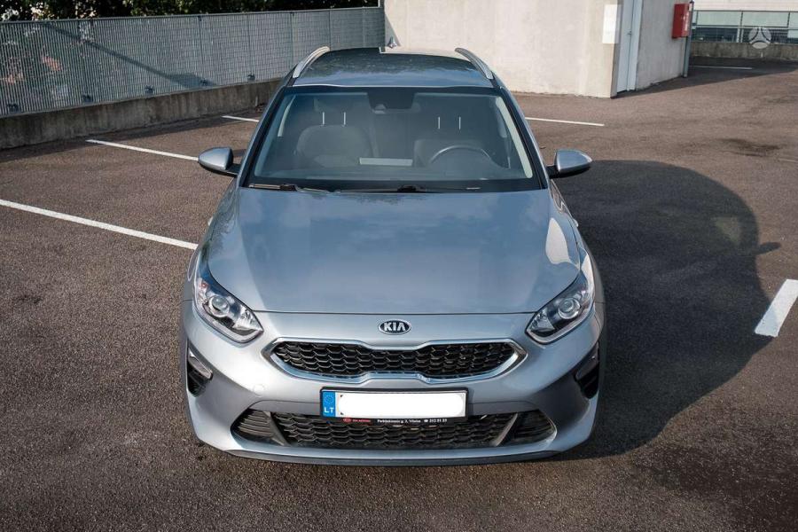 Grey Kia Ceed 2021 in Vilnius, with an engine capacity of 1.48 L and mileage of 46 thousand km for 14999 €, photo 11 on AUTOMOTO.COM.LV