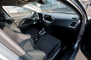 Grey Kia Ceed 2021 in Vilnius, with an engine capacity of 1.48 L and mileage of 46 thousand km for 14999 €, photo 13 on AUTOMOTO.COM.LV