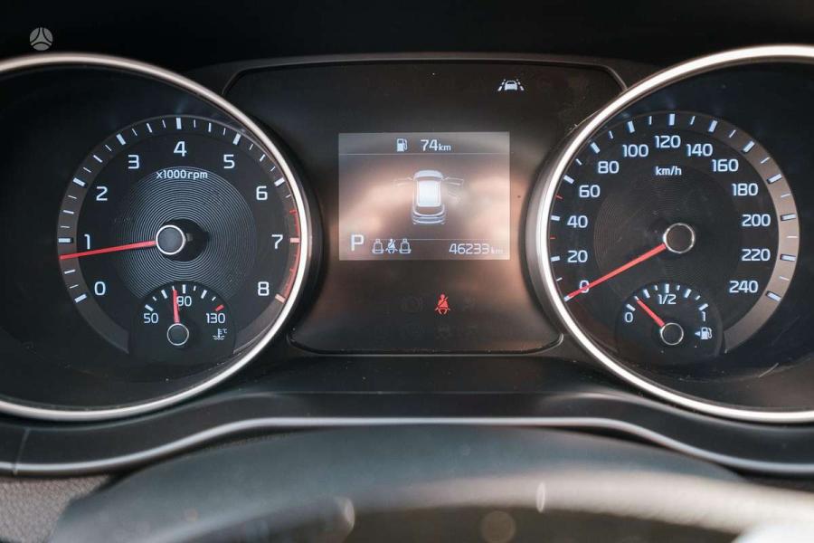 Grey Kia Ceed 2021 in Vilnius, with an engine capacity of 1.48 L and mileage of 46 thousand km for 14999 €, photo 17 on AUTOMOTO.COM.LV