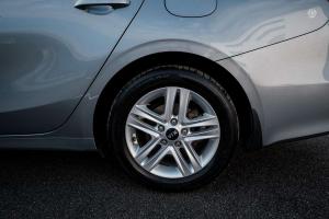 Grey Kia Ceed 2021 in Vilnius, with an engine capacity of 1.48 L and mileage of 46 thousand km for 14999 €, photo 20 on AUTOMOTO.COM.LV