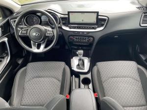 Grey Kia Ceed 2021 in Vilnius, with an engine capacity of 1.60 L and mileage of 140 thousand km for 9950 €, photo 7 on AUTOMOTO.COM.LV