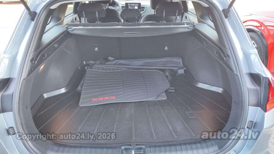 Pelēks Kia Ceed 2021 Tartu, ar dzinēja tilpumu 1.50 L un nobraukumu 35 tūkst. km par 15990 €, foto 6 vietnē AUTOMOTO.COM.LV