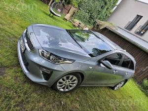 Grey Kia Ceed 2021 in Riga, with an engine capacity of 1.60 L and mileage of 63 thousand km for 14000 €, photo 9 on AUTOMOTO.COM.LV