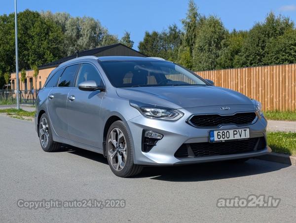 Grey Kia Ceed 2021 in Tallinn, with an engine capacity of 1.50 L and mileage of 56 thousand km for 16300 €, photo 1 on AUTOMOTO.COM.LV