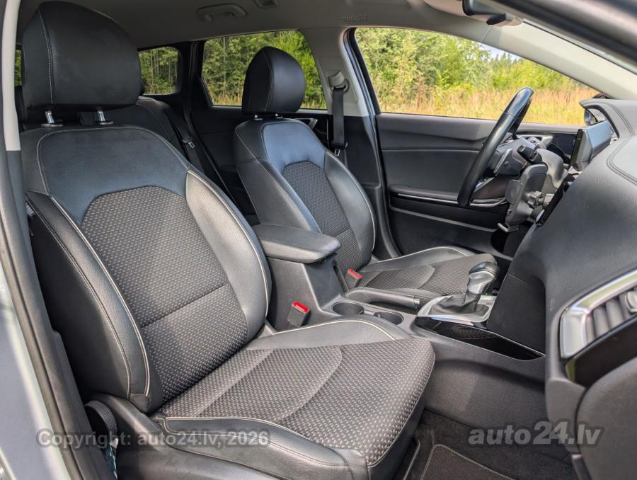 Pelēks Kia Ceed 2021 Tallina, ar dzinēja tilpumu 1.50 L un nobraukumu 56 tūkst. km par 16300 €, foto 14 vietnē AUTOMOTO.COM.LV