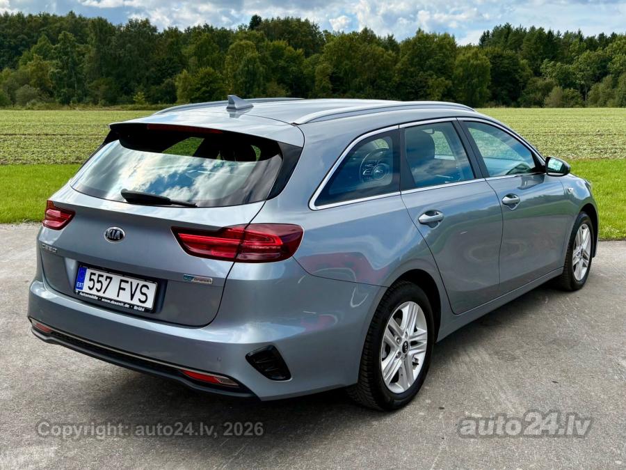 Pelēks Kia Ceed 2021 Tallina, ar dzinēja tilpumu 1.60 L un nobraukumu 142 tūkst. km par 12850 €, foto 5 vietnē AUTOMOTO.COM.LV
