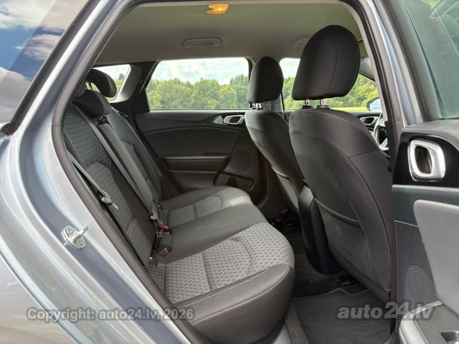 Pelēks Kia Ceed 2021 Tallina, ar dzinēja tilpumu 1.60 L un nobraukumu 142 tūkst. km par 12850 €, foto 11 vietnē AUTOMOTO.COM.LV