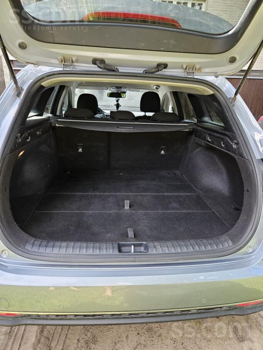 Grey Kia Ceed 2021 in Riga, with an engine capacity of 1.60 L and mileage of 63 thousand km for 12500 €, photo 14 on AUTOMOTO.COM.LV