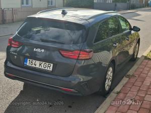 Grey Kia Ceed 2021 in Tallinn, with an engine capacity of 1.50 L and mileage of 59 thousand km for 11500 €, photo 4 on AUTOMOTO.COM.LV