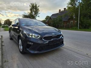 Grey Kia Ceed 2021 in Balvi, with an engine capacity of 1.60 L and mileage of 138 thousand km for 10900 €, photo 3 on AUTOMOTO.COM.LV
