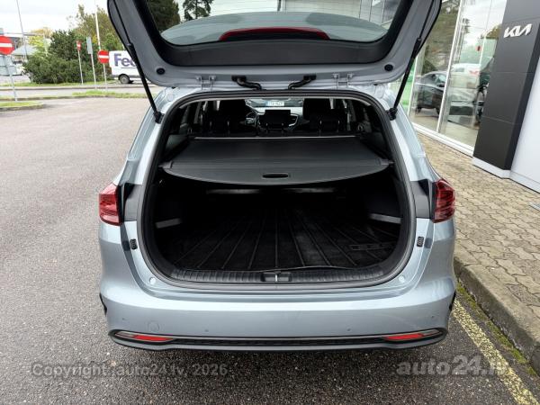 Pelēks Kia Ceed 2021 Tallina, ar dzinēja tilpumu 1.50 L un nobraukumu 119 tūkst. km par 12900 €, foto 7 vietnē AUTOMOTO.COM.LV