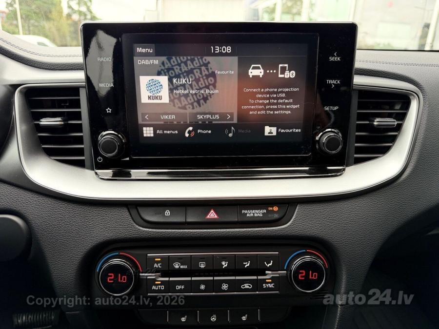 Grey Kia Ceed 2021 in Tallinn, with an engine capacity of 1.50 L and mileage of 119 thousand km for 12900 €, photo 9 on AUTOMOTO.COM.LV