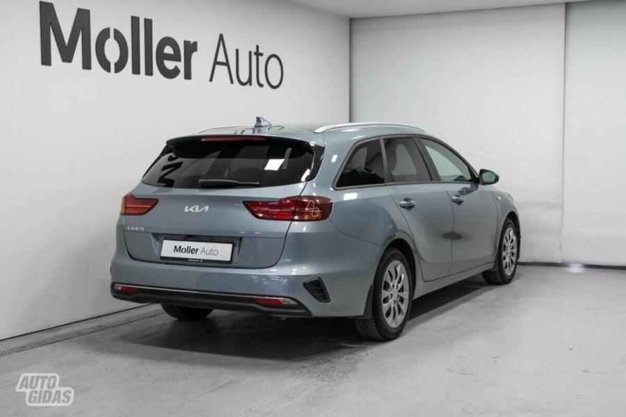 Grey Kia Ceed 2022 in Vilnius, with an engine capacity of 1.50 L and mileage of 82 thousand km for 13900 €, photo 3 on AUTOMOTO.COM.LV