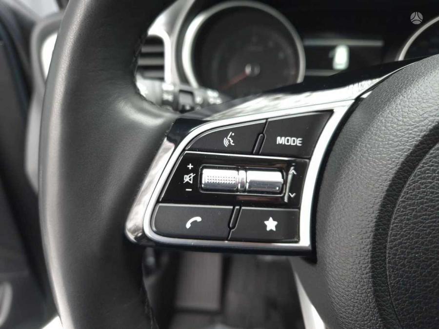 Grey Kia Ceed 2022 in Vilnius, with an engine capacity of 1.48 L and mileage of 26 thousand km for 14900 €, photo 11 on AUTOMOTO.COM.LV