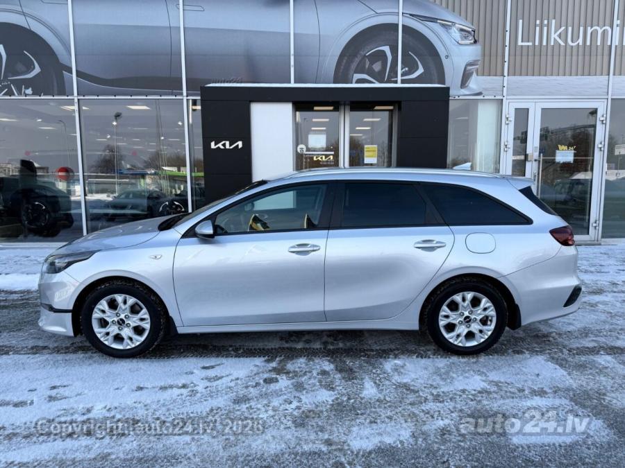 Pelēks Kia Ceed 2022 Tallina, ar dzinēja tilpumu 1.50 L un nobraukumu 96 tūkst. km par 15900 €, foto 2 vietnē AUTOMOTO.COM.LV