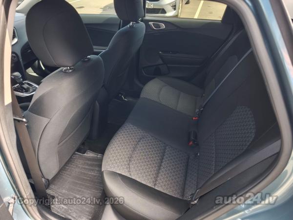 Pelēks Kia Ceed 2022 Tallina, ar dzinēja tilpumu 1.50 L un nobraukumu 85 tūkst. km par 14800 €, foto 8 vietnē AUTOMOTO.COM.LV