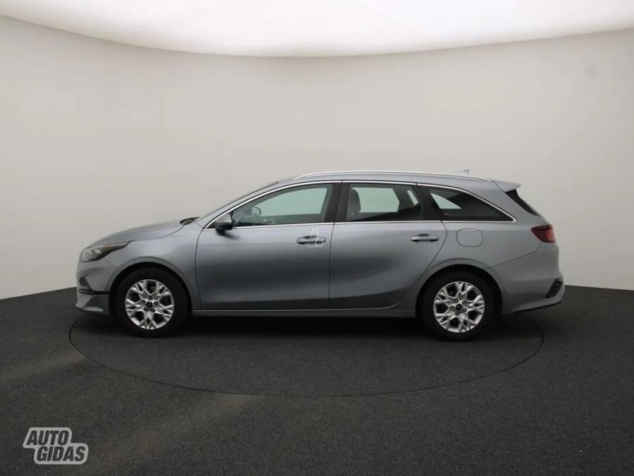 Grey Kia Ceed 2022 in Vilnius, with an engine capacity of 1.50 L and mileage of 218 thousand km for 10999 €, photo 7 on AUTOMOTO.COM.LV