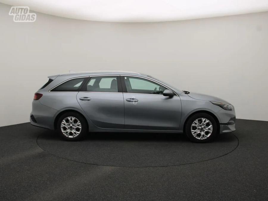 Grey Kia Ceed 2022 in Vilnius, with an engine capacity of 1.50 L and mileage of 218 thousand km for 10999 €, photo 10 on AUTOMOTO.COM.LV