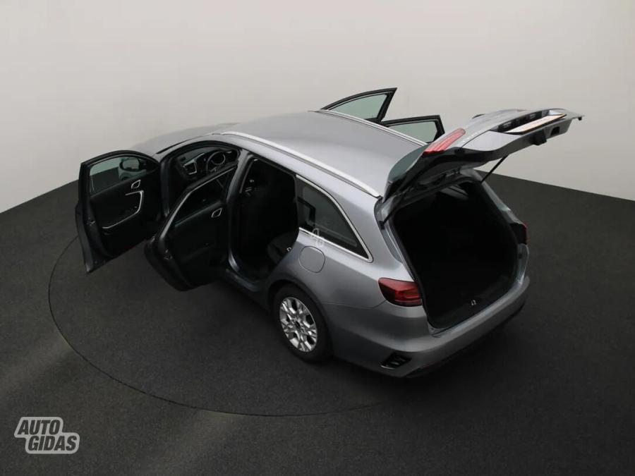 Grey Kia Ceed 2022 in Vilnius, with an engine capacity of 1.50 L and mileage of 218 thousand km for 10999 €, photo 14 on AUTOMOTO.COM.LV