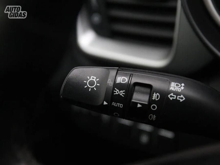 Grey Kia Ceed 2022 in Vilnius, with an engine capacity of 1.50 L and mileage of 218 thousand km for 10999 €, photo 28 on AUTOMOTO.COM.LV