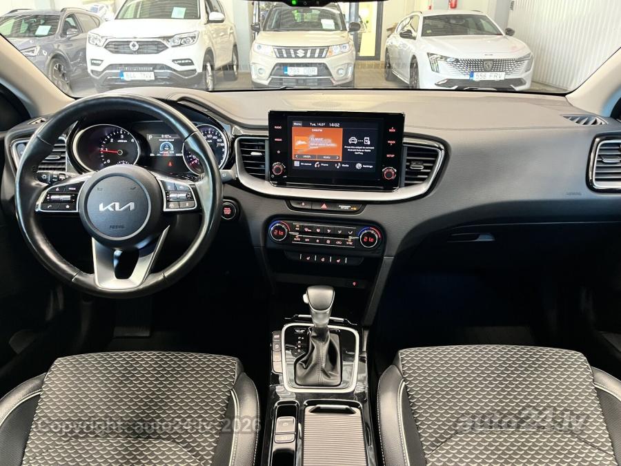 Grey Kia Ceed 2022 in Tallinn, with an engine capacity of 1.60 L and mileage of 93 thousand km for 16500 €, photo 10 on AUTOMOTO.COM.LV