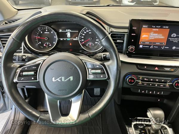 Grey Kia Ceed 2022 in Tallinn, with an engine capacity of 1.60 L and mileage of 93 thousand km for 16500 €, photo 10 on AUTOMOTO.COM.LV