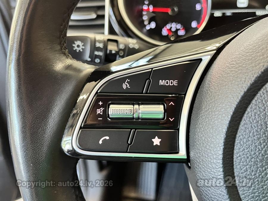 Grey Kia Ceed 2022 in Tallinn, with an engine capacity of 1.60 L and mileage of 93 thousand km for 16500 €, photo 19 on AUTOMOTO.COM.LV