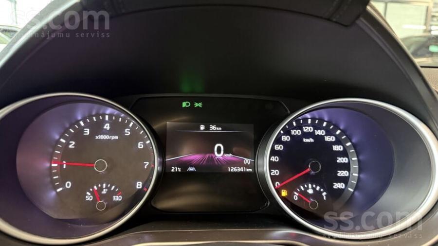 Grey Kia Ceed 2022 in Riga, with an engine capacity of 1.00 L and mileage of 126 thousand km for 10900 €, photo 20 on AUTOMOTO.COM.LV